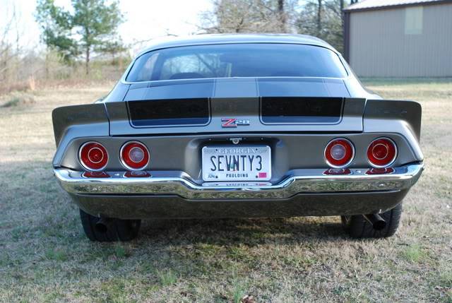 Need Pics: 2nd Gen F-bod w/ 285/40R17 rear