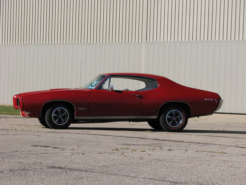 Some Pics Of My 68 GTO