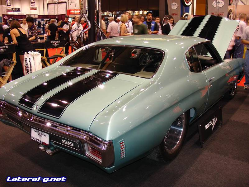 Teal-ish Chevelle SS - SEMA 07