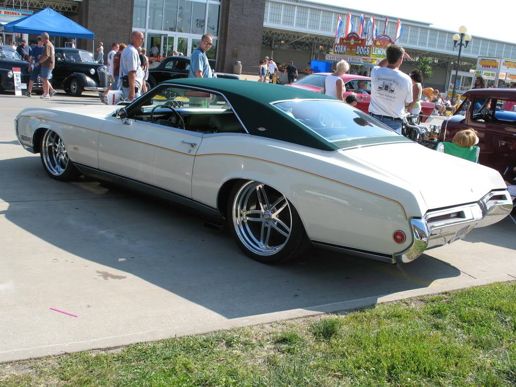 Pro street '67 Buick Riviera