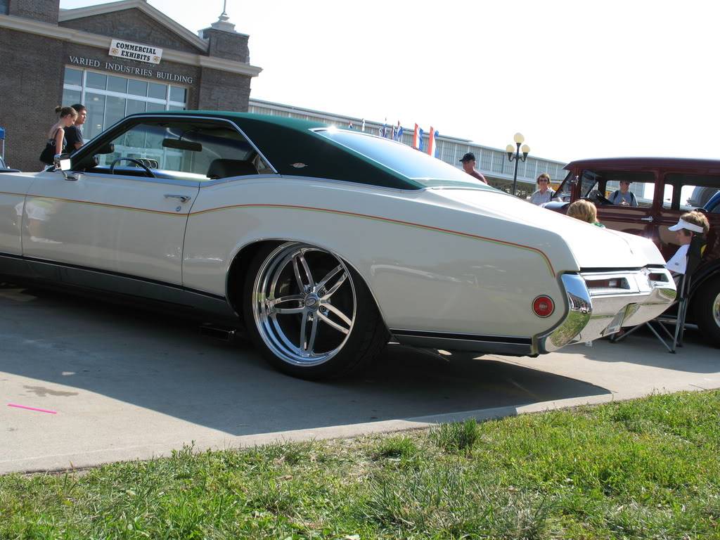 Pro street '67 Buick Riviera