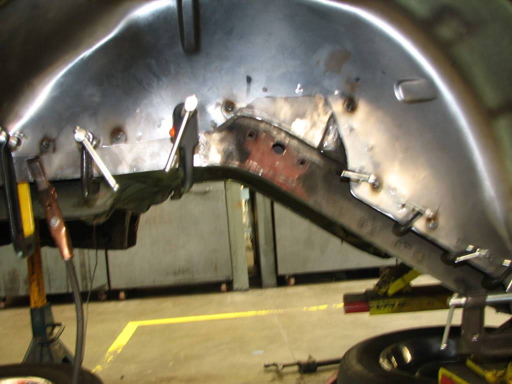 The Novice's guide to mini-tubbing a 68-69 Camaro