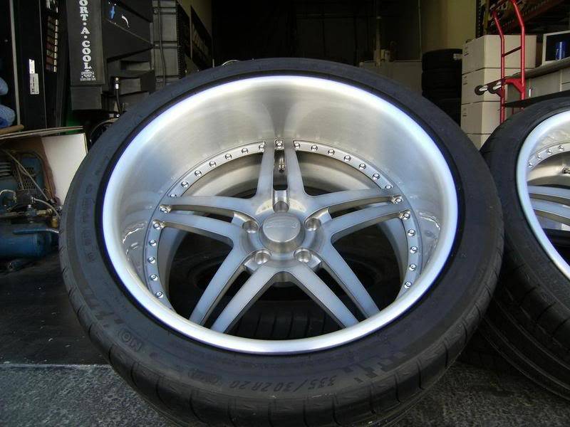 Rushforth Livewires, Smoked Titanium Center *PICS*