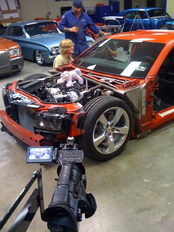 09 Camaro Laying Body