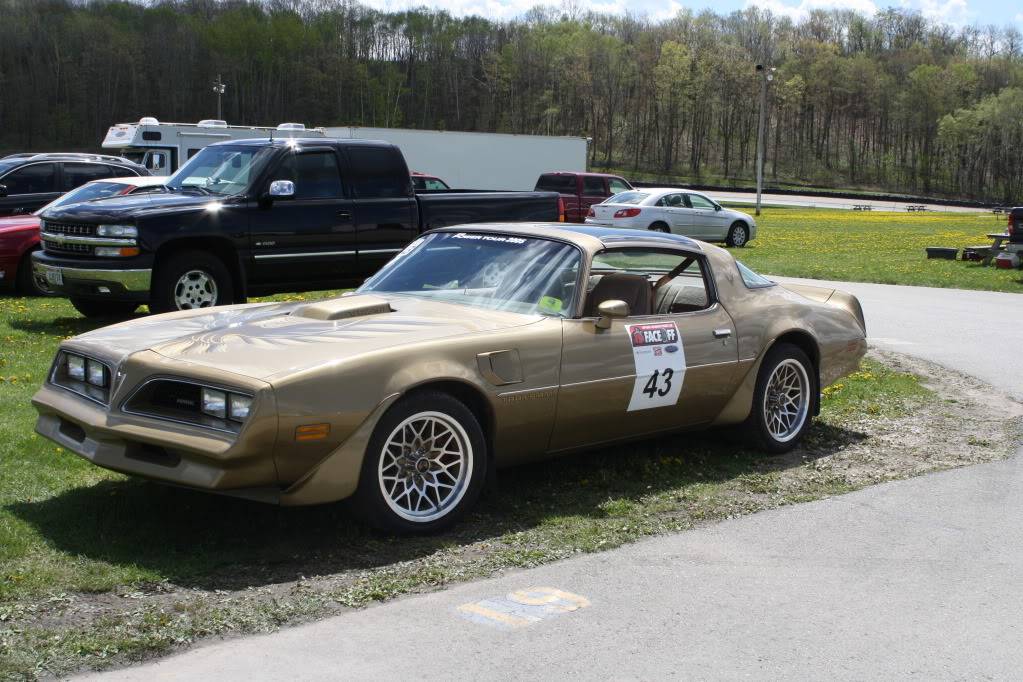 1978 y88 trans am 4 speed solar gold