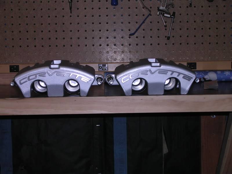 What color for C5 calipers?