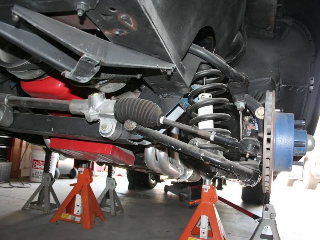 Front Shockwaves, Sway bar and Wilwoods.