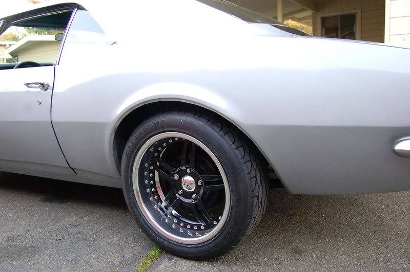 Need pictures of 67,68 Camaro with custom wheels