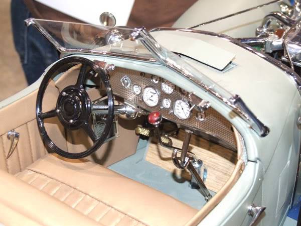 Amazing Duesenberg 1/6 scale model