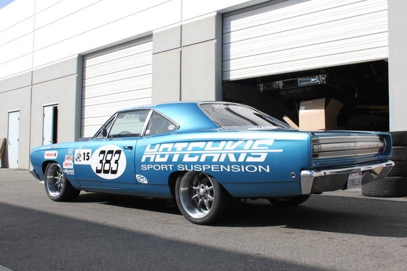 NewGen: LITES on Dan's 68 Roadrunner