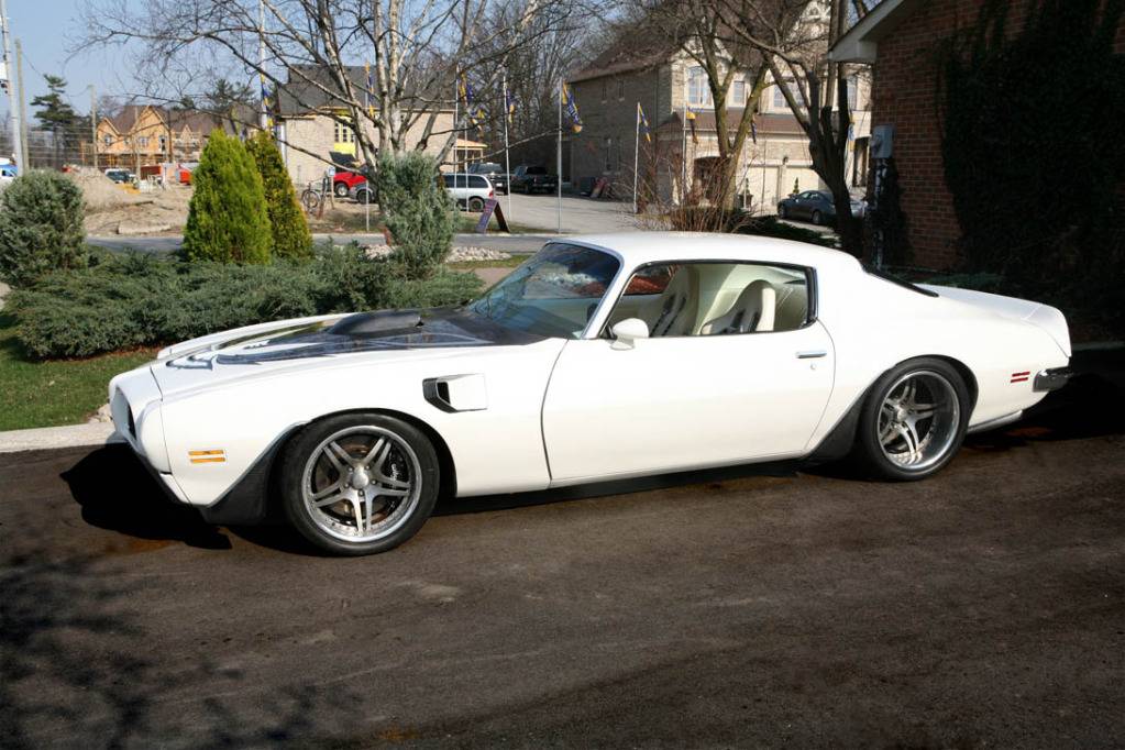 1973 Trans Am with full Carbon front clip