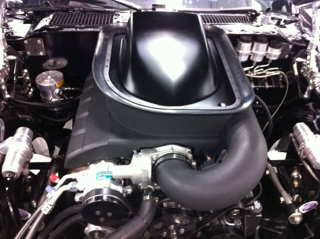 Cowl induction on LS3 intake