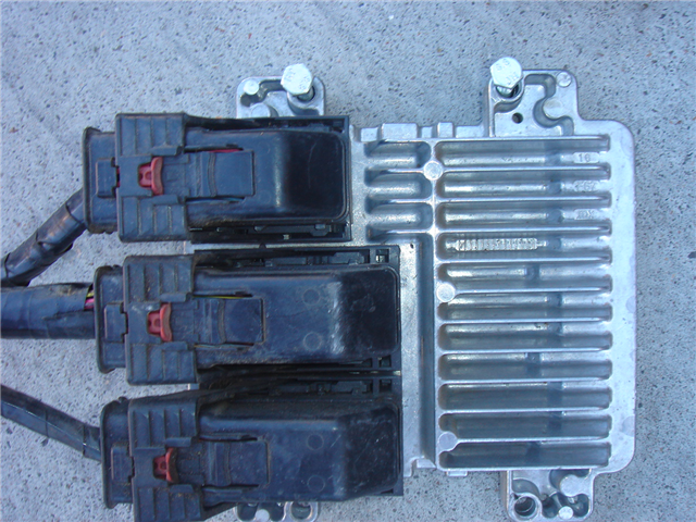 GM Performance Parts LS2/LS3/LS7 Stanalone engine harness and ECU w ...