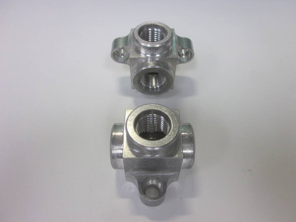 Smaller Billet Fuel Distribution Block