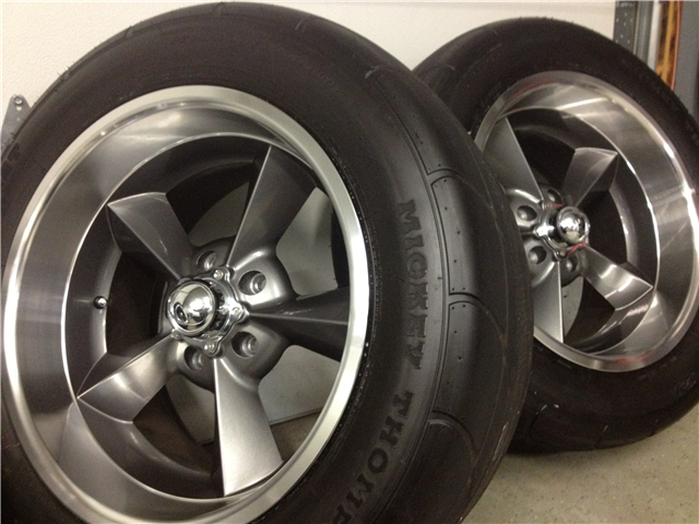 MB Old School 17" wheels with tires