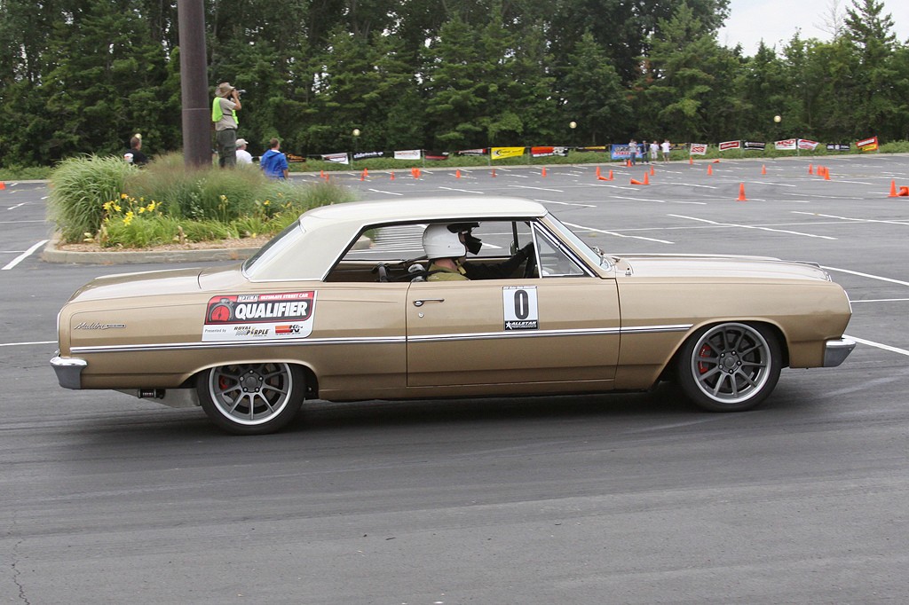 Aaron Oberle's 1965 Chevelle Malibu on Forgeline RB3C Wheels