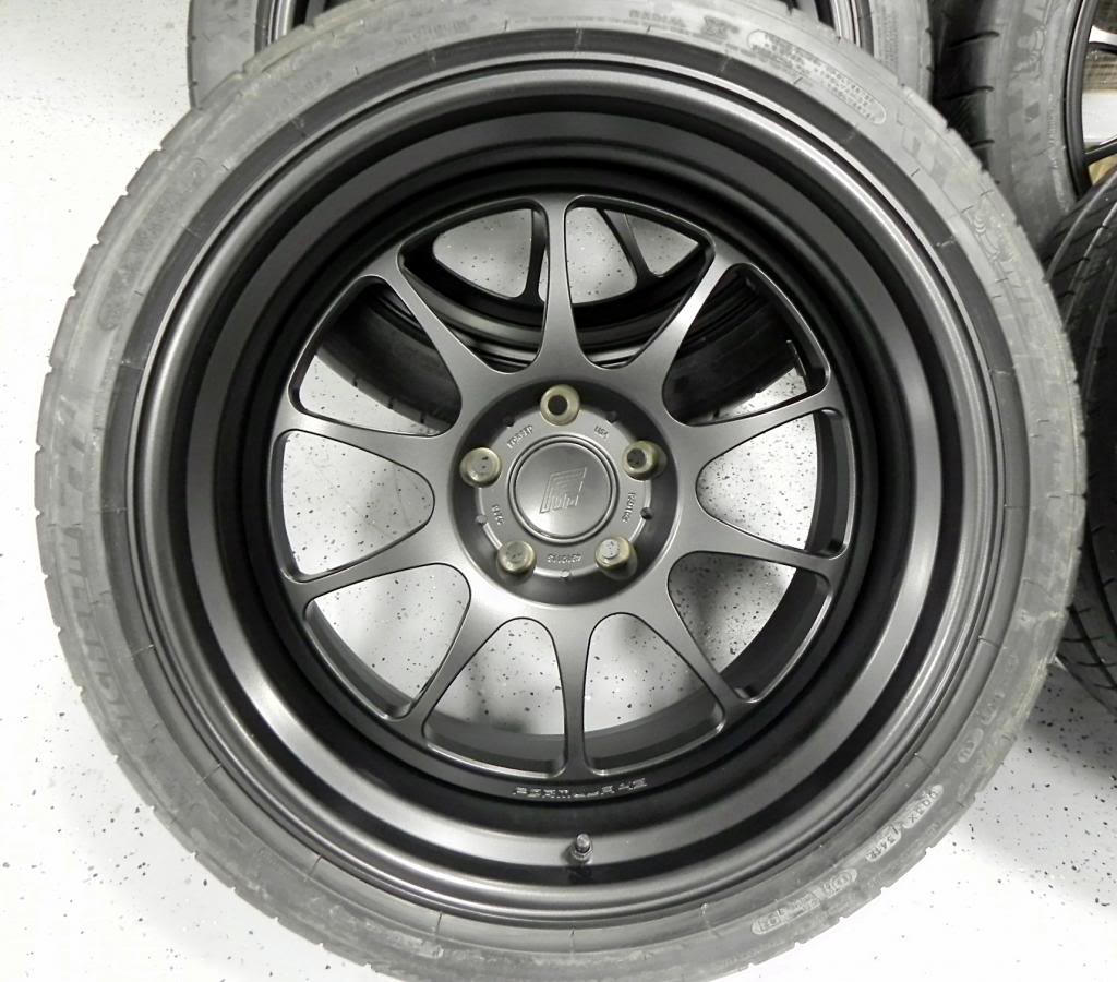 FORMULA 43 Race Winning RAD 10 Wheel Photo Gallery