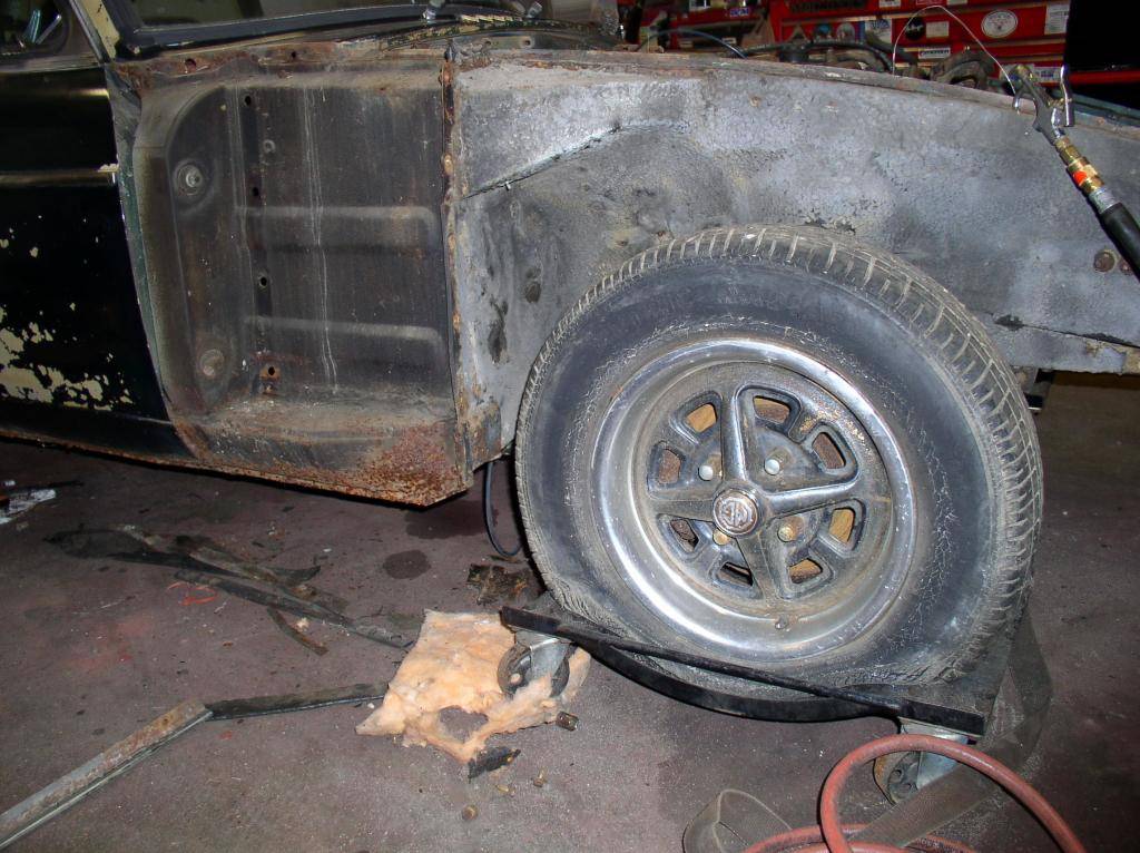 MGB GT V8 PT/ Track car