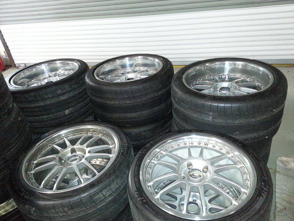 20x12 19x9 3 piece oz wheels