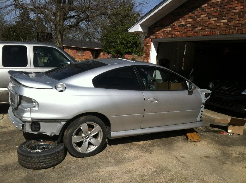 06 gto parts car