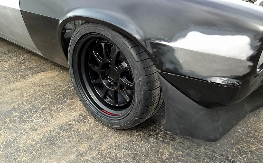 Dutchboys 2nd Gen Camaro on RAD 10 FORMULA 43 Wheels