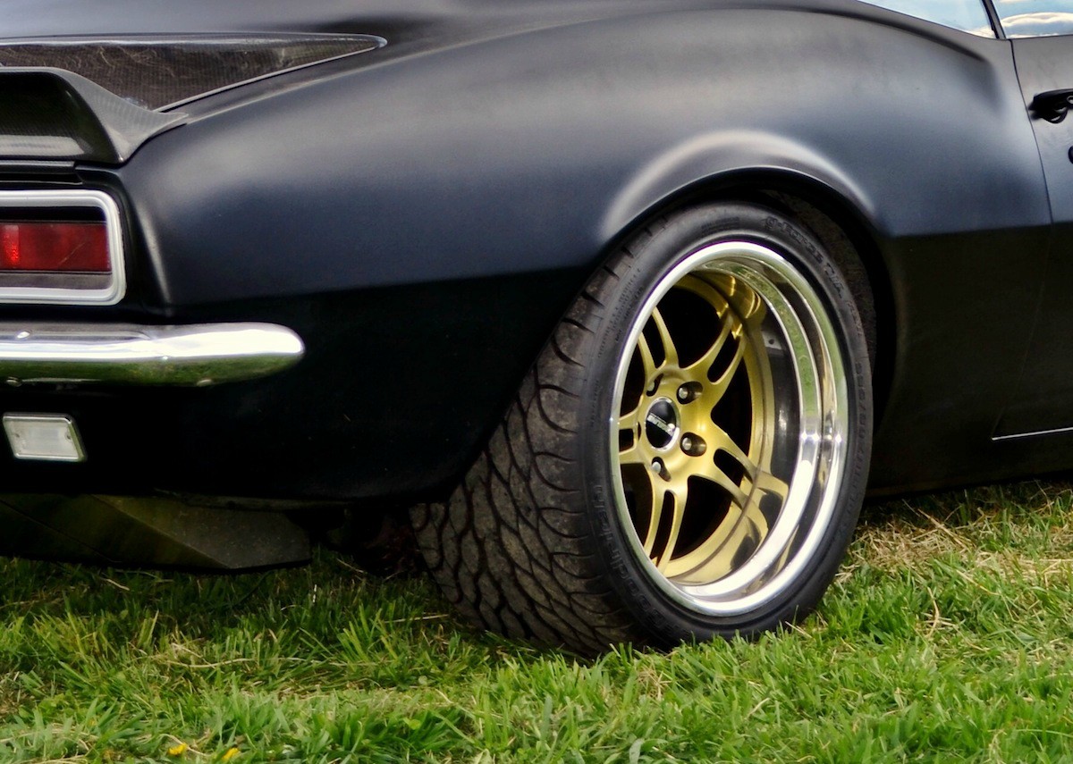 Steve Hummel's '67 Camaro on Forgeline DS3 Wheels