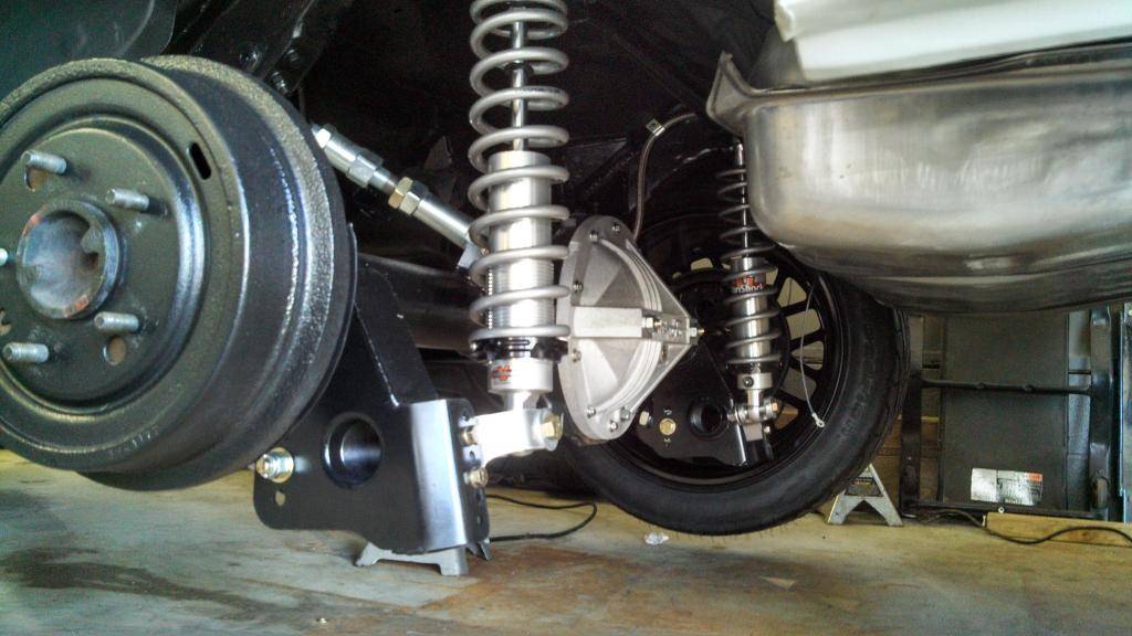 nova chassisworks rear suspension with dse mini tubs?