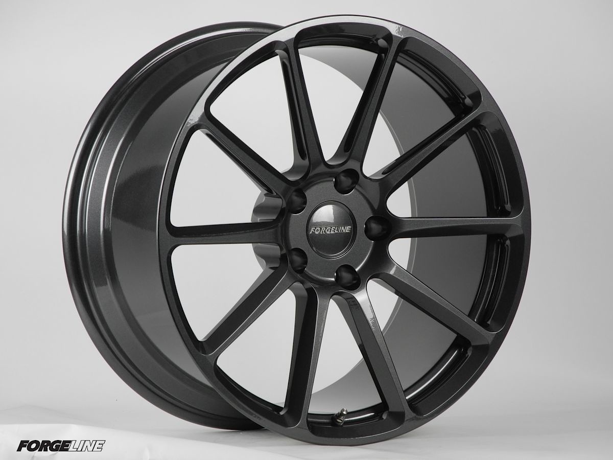 Forgeline's New One Piece Forged Monoblock Directional Spoke RB1 Wheel
