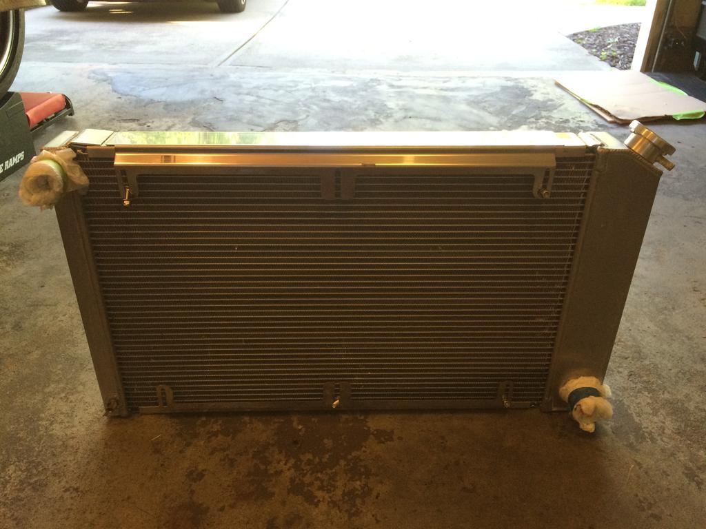 Be Cool Radiator for 68-77 GM A-Body with Spal Fan Brackets and Cap