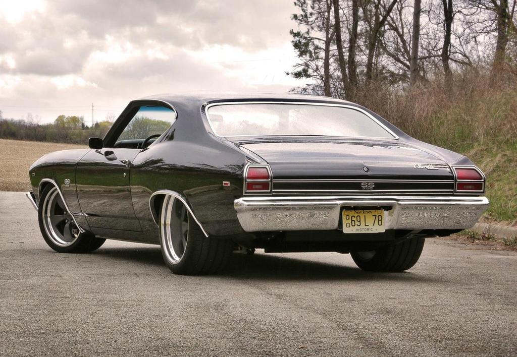 George's Roadster Shop-Built '69 Chevelle on Forgeline Heritage Series ...