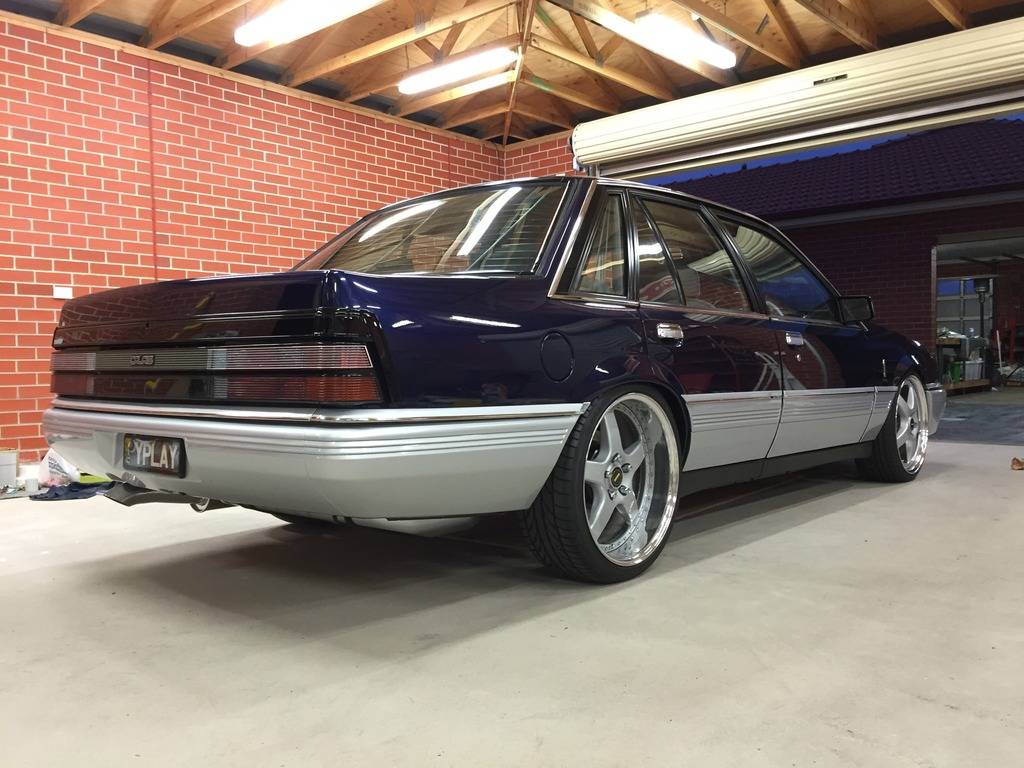 Pro-touring the holden vl calais - Page 4