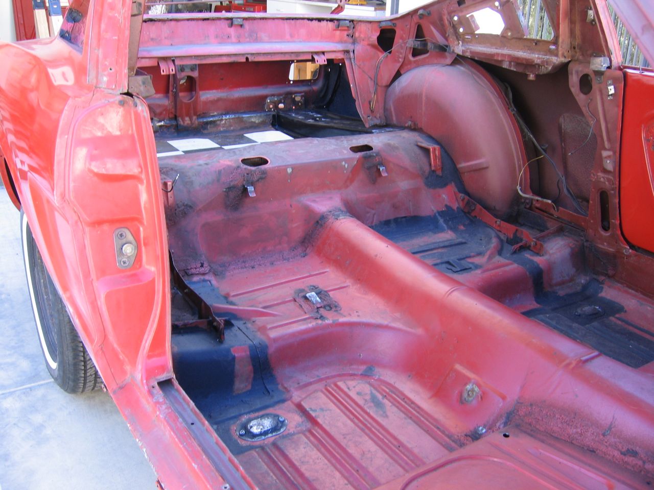 Question for the pro Mustang builders - interior trim panel questions