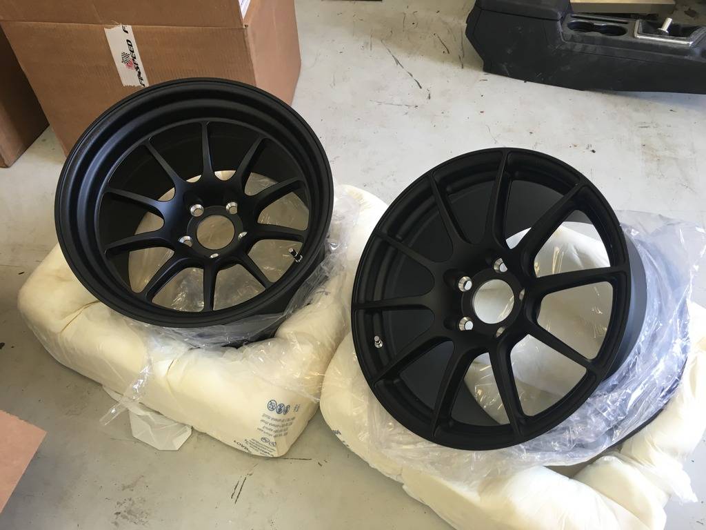 Finspeed 18x13 Mono blocks