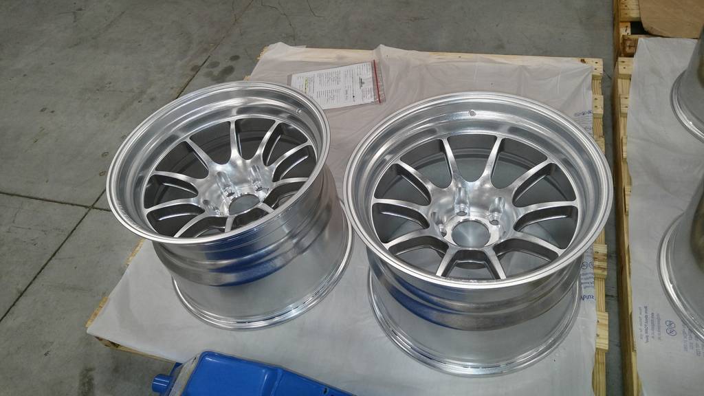 Finspeed 18x13 Mono blocks