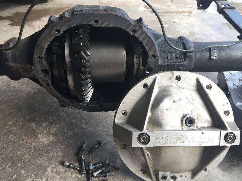 10 Bolt w/ Hotchkis Leafs, Moser Axles, Tru-trac, LS1 Brakes