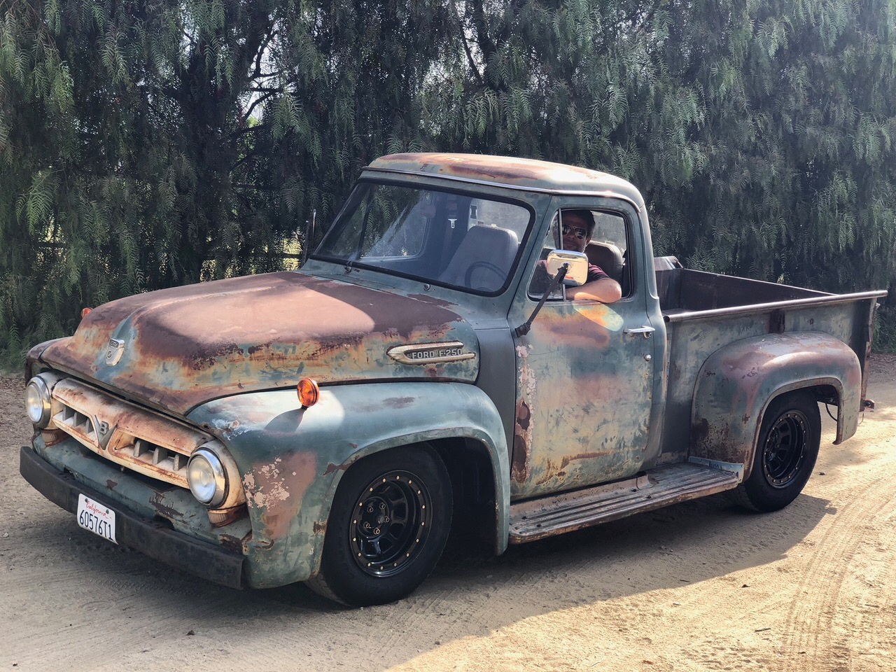 1953 F250 on a 2000 Explorer frame.