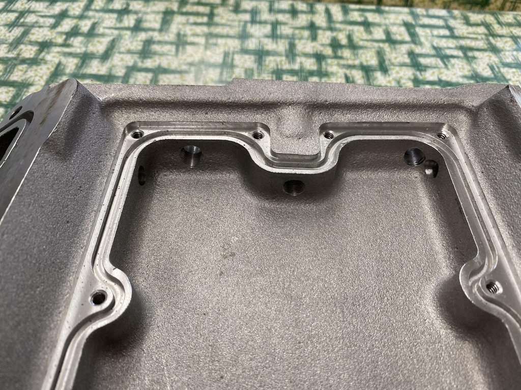 Inglese 8 Stack EFI/Carb Intake for LS3/Rectangle Port Heads