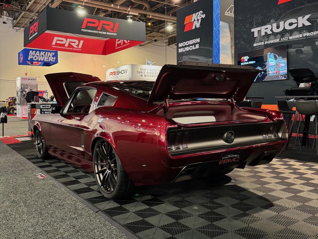 East Bay Muscle Cars' "Rampant" 1968 Ford Mustang on Forgeline ...