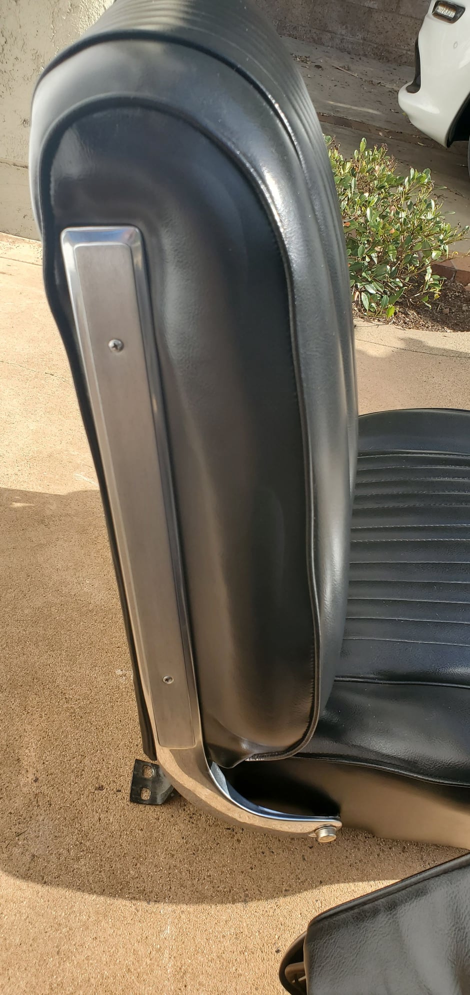 64-67 GM A Body seats (out of a '65 Olds 442)