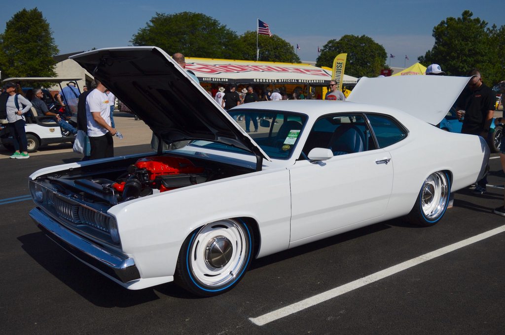 Jordan Costello's BBT Fabrications 1971 Plymouth Duster on Forgeline ...